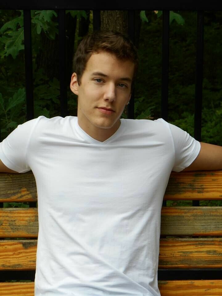 Ryan Conner's Photos - Stage 32