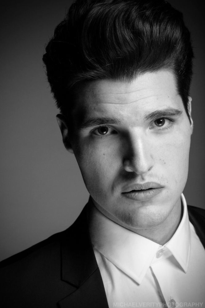 Chris Castle's Photos - Stage 32