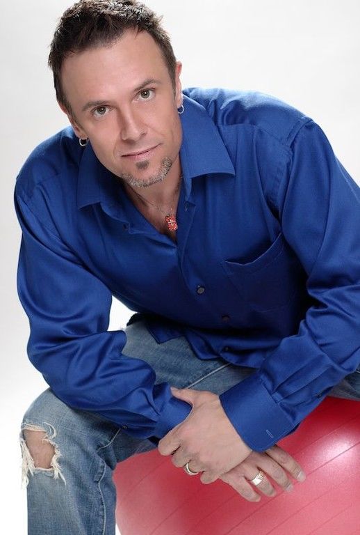 Christopher Childers's Photos - Stage 32