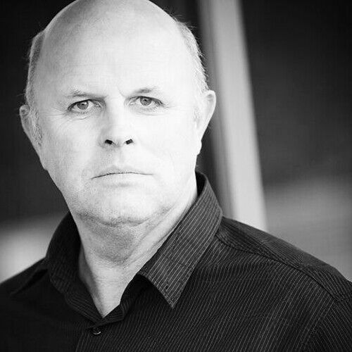 Wayne Russell: Actor, host/presenter and playw… - Stage 32