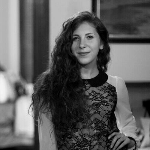 Jennifer Kachler - Jennifer's Bio, Credits, Aw… - Stage 32