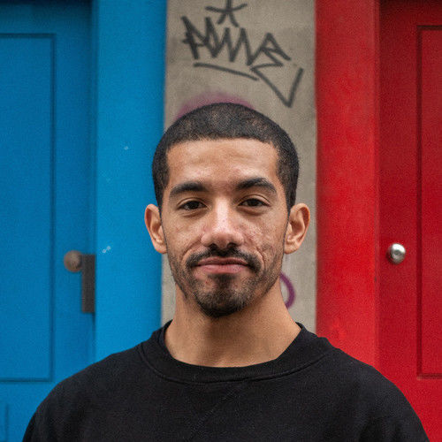 Simon Frederick - Simon's Bio, Credits, Awards… - Stage 32